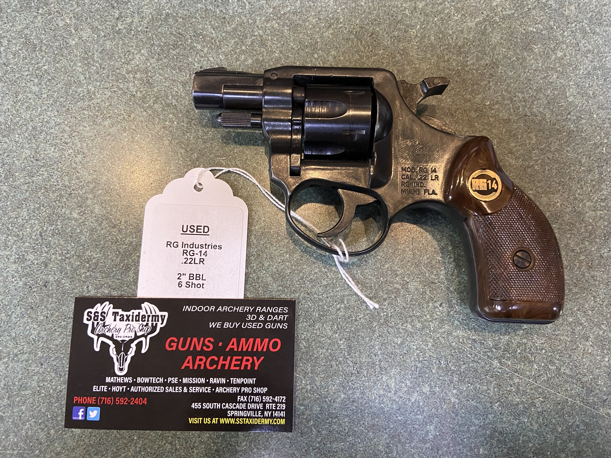 Revolvers – S&S Taxidermy and Archery Pro Shop LLC.