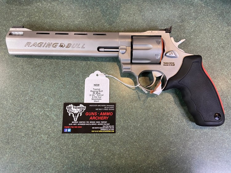 Revolvers – S&S Taxidermy and Archery Pro Shop LLC.